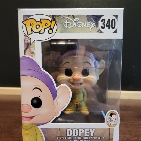 Funko | Toys | Disney Snow White And The Seven Dwarves 8 Year ...